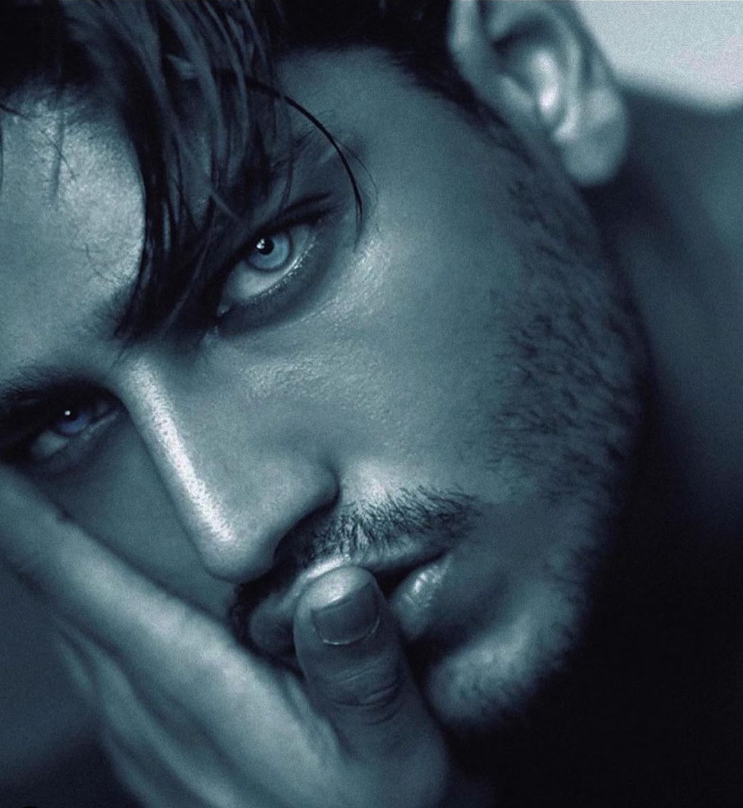 Aži Dahāka - The First Age